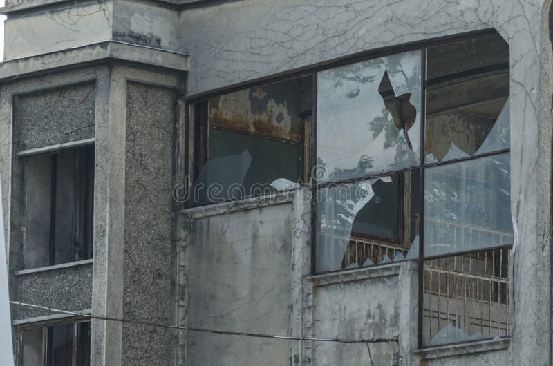 Ruined window in building stock image. Image of facade - 87980525