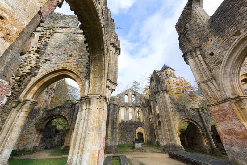 Ruines d'Orval image stock. Image du religion, wallon - 48501735