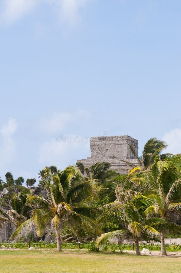 Ruines Maya Antiques Dans Tulum, Mexique Photo stock - Image du roche ...