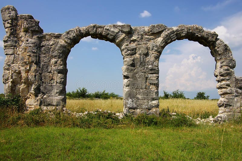 Ruins of a ancient arch stock image. Image of history - 6311385