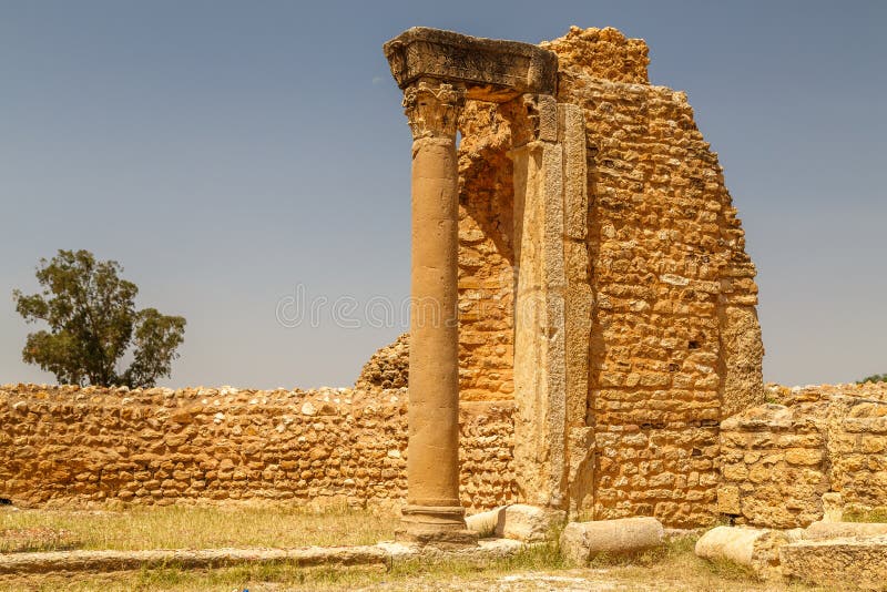 Ruins of the Ancient Sufetula Town, Modern Sbeitla Stock Photo - Image ...