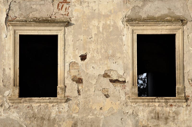 The Ruins of Banffy Castle in Bontida, Romania Stock Photo - Image of ...