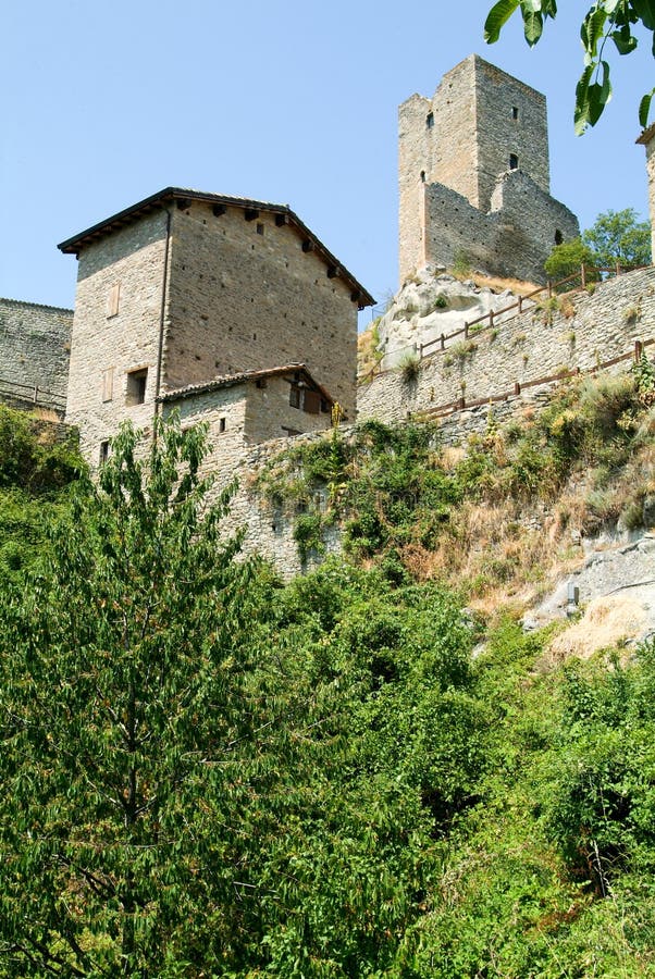 Castle of Carpineti Bismantova Stone Lands of Matilde Di Canossa Tuscan ...