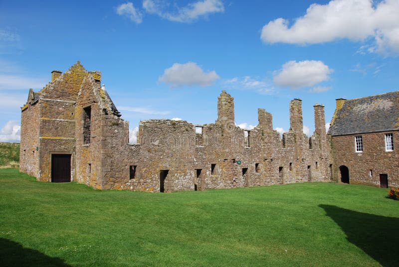 Ruins of Dunnottar Castle stock photo. Image of remains - 21112276