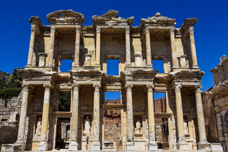 The Ruins at Ephesus, Turkey Editorial Photography - Image of column ...