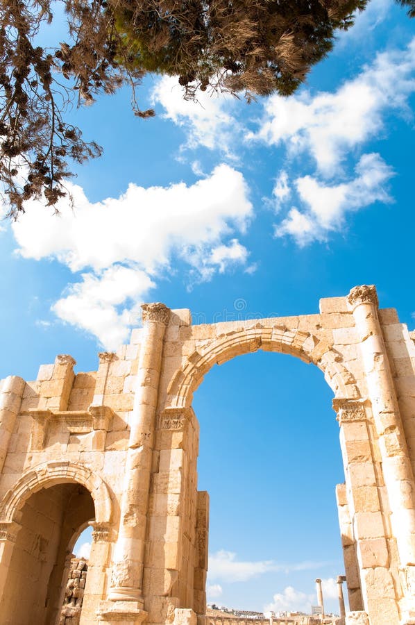 Ruins of Jerash stock image. Image of column, landmark - 12546441