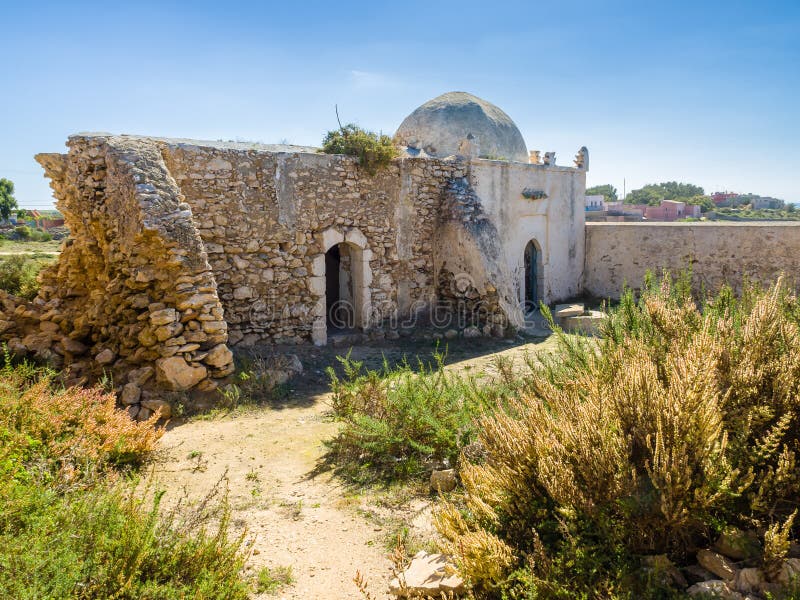 Ruins of Mosque on Kilwa Kisiwani Island, Tanzania Stock Photo - Image ...