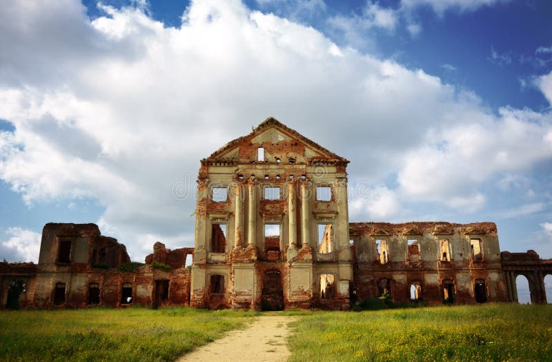 Ruins of old palace stock image. Image of sunny, ruins - 15656435