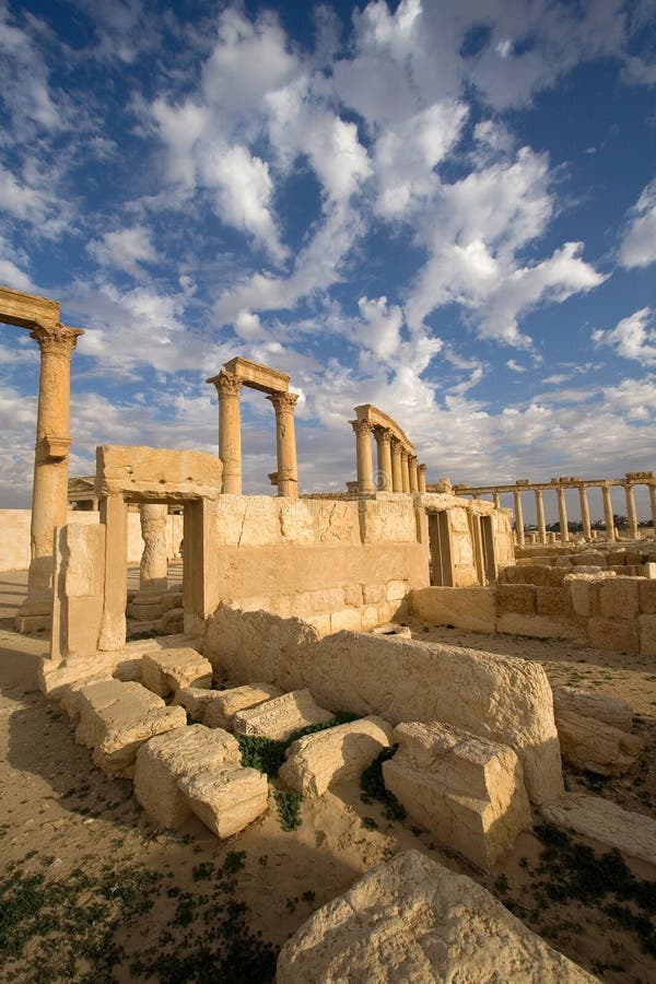 Ruins of Palmyra stock image. Image of arabic, antique - 12575769
