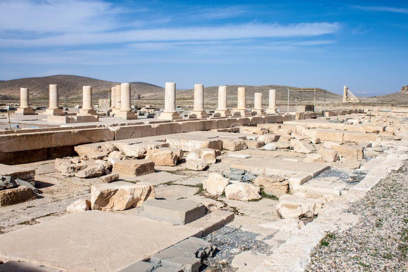 Ruins of Pasargadae stock image. Image of pasargad, statue - 33764997