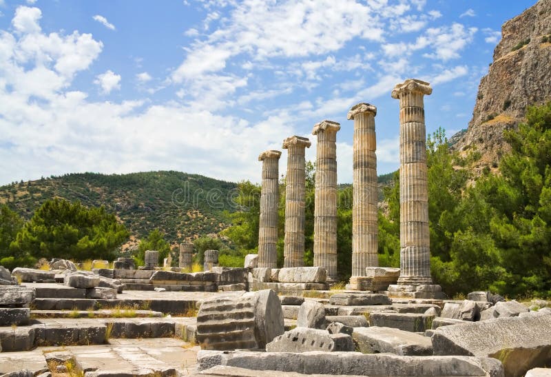Ruins of roman temple stock photo. Image of parthenon - 9897422