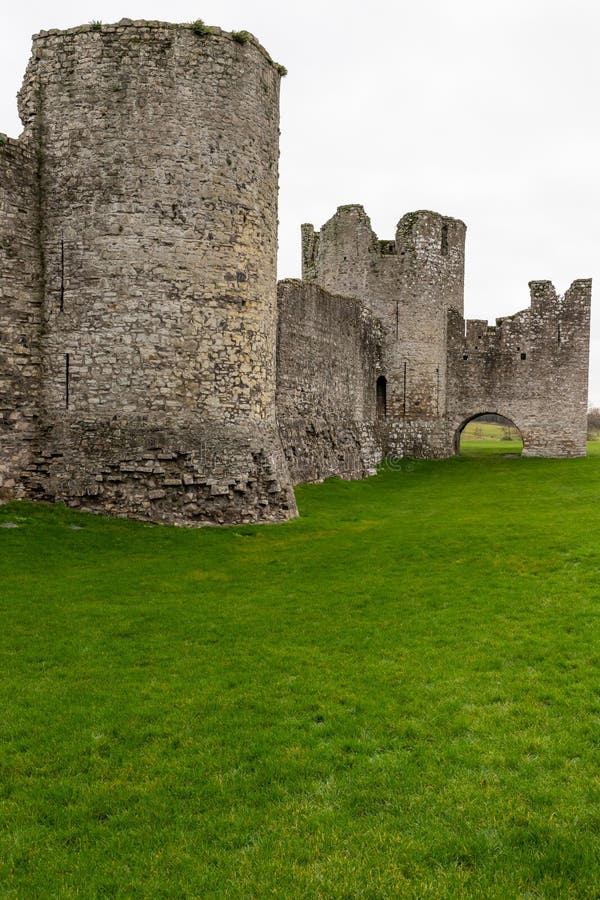 Ruins of Trim castle stock photo. Image of ruins, beautiful - 136525950