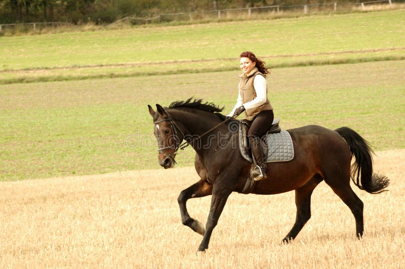 Ruiter. stock foto. Image of geluk, uitrusting, meisjes - 12944524