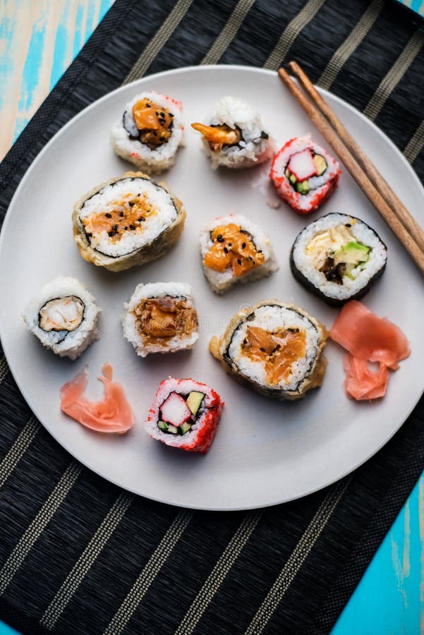 Maki Rullar Med Waygu- Och Foiegras Fotografering för Bildbyråer - Bild ...