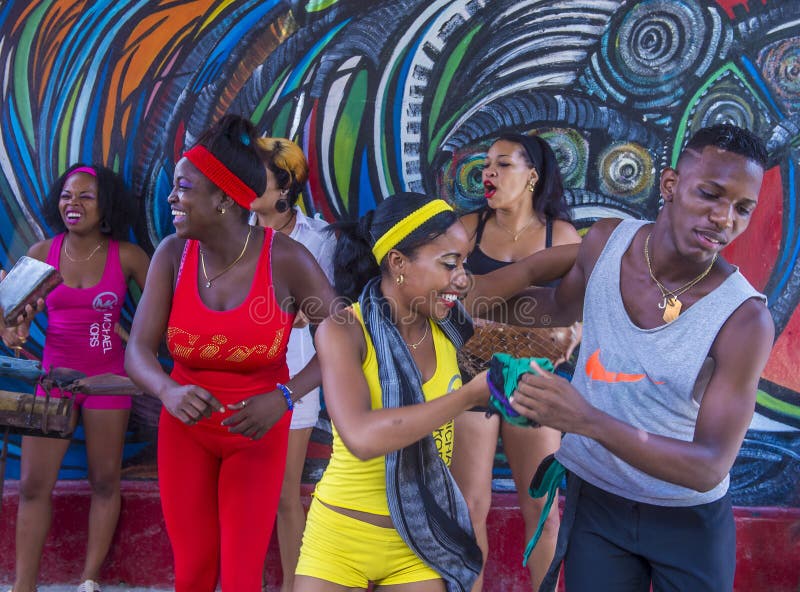Rumba in Havana Cuba fotografia editoriale. Immagine di tamburo - 77817432