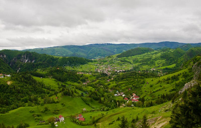 Rumunia krajobraz zdjęcie stock. Obraz złożonej z cegła - 41401820