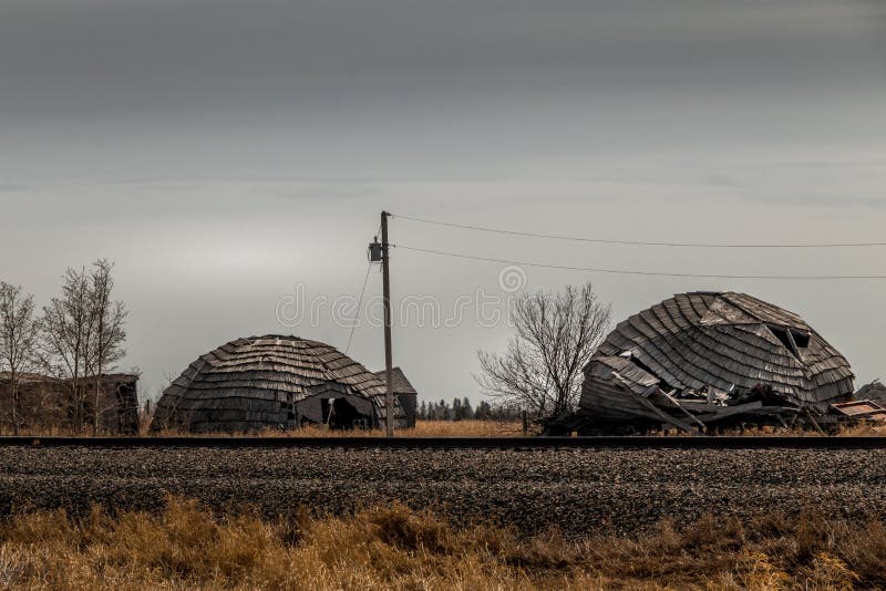 Run Down Farm Buildings Indus Alberta Canada Stock Image - Image of ...