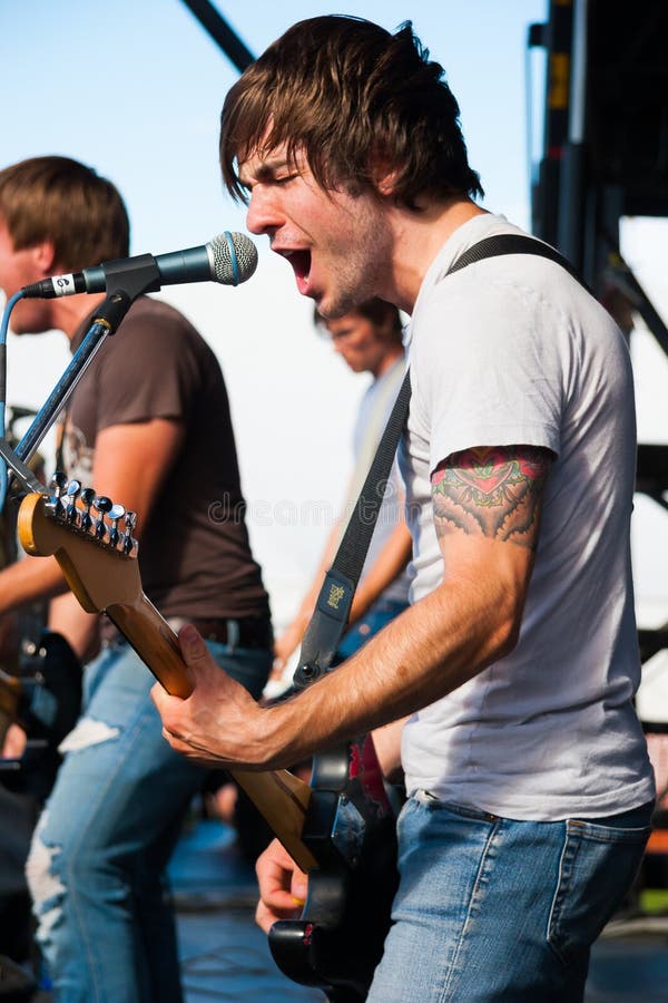 Run Kid Run Performs at Creation NW 2006 Editorial Stock Photo - Image ...