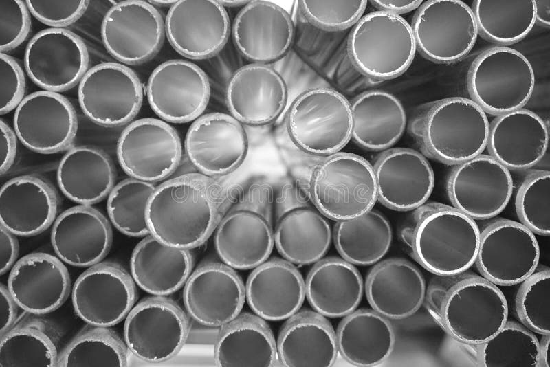 Rundes Metallrohr stockbild. Bild von rund, hintergrund - 123102083