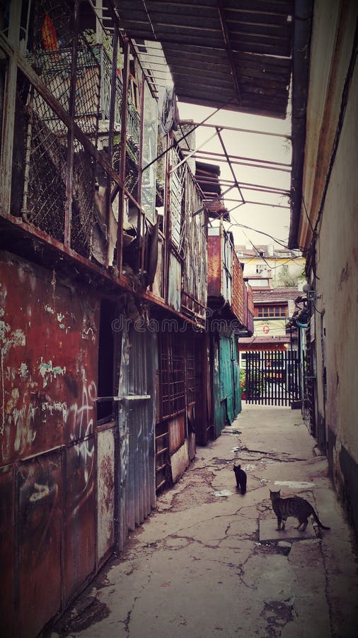 Rundown Alley stock image. Image of ruins, abandoned - 88117383