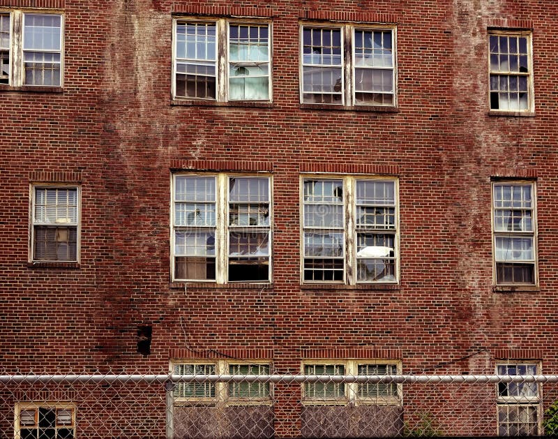 Rundown building stock photo. Image of architecture, dirty - 41490966