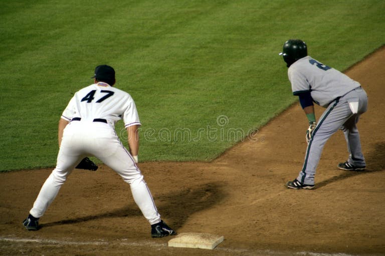 Runner at First stock image. Image of game, inning, players - 1124355