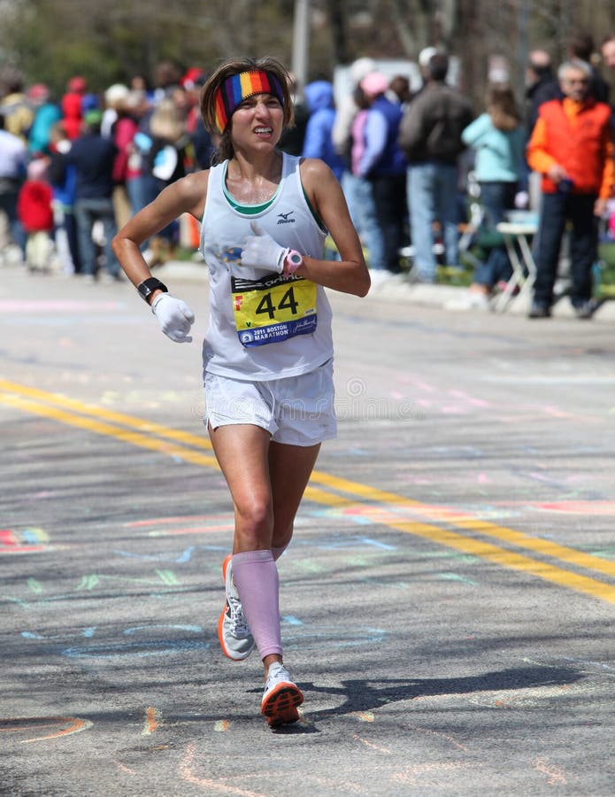 Runners Running Up Heartbreak Hill Editorial Image - Image of leisure ...