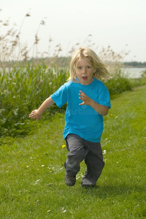 430+ Running boy Free Stock Photos - StockFreeImages