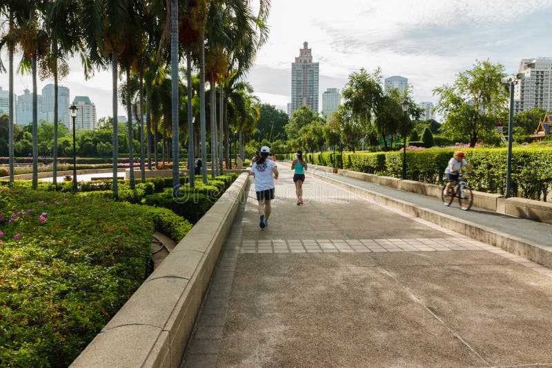 Running in the park editorial stock image. Image of park - 42536719