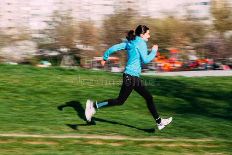 Woman Running Fast Stock Images - Download 5,186 Royalty Free Photos