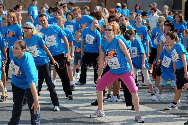 Running race editorial stock image. Image of racer, trail - 11149204