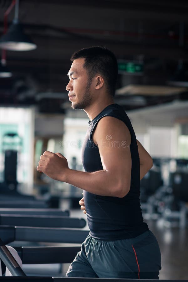 185 Side View Man Running Treadmill Gym Stock Photos - Free & Royalty ...