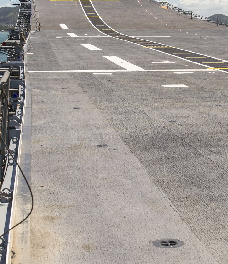 Runway on an Aircraft Carrier Stock Photo - Image of aircraft, carrier ...