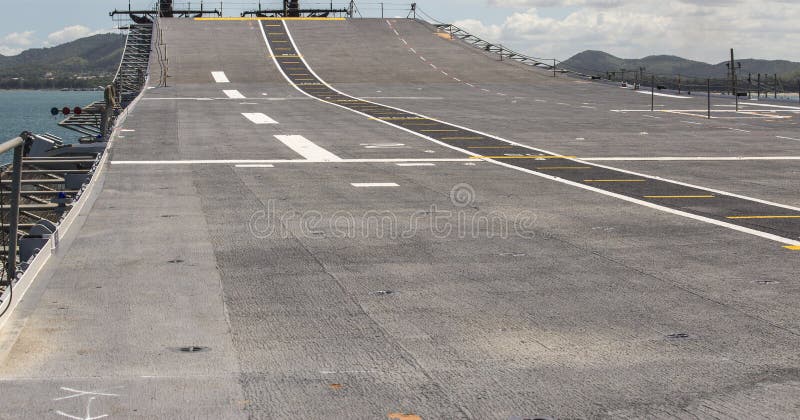 Runway on an Aircraft Carrier Stock Photo - Image of aircraft, carrier ...