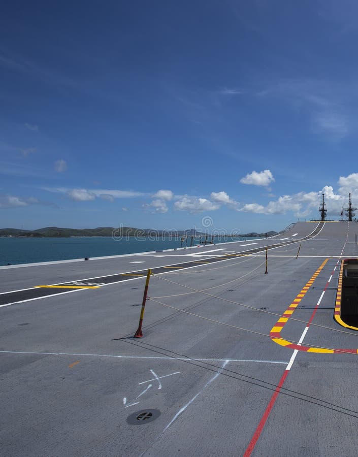 Runway on an Aircraft Carrier Stock Photo - Image of aircraft, carrier ...