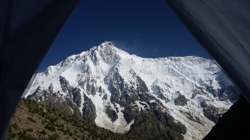 Cara De Rupal De Nanga Parbat Fotos de stock - Fotos libres de regalías ...