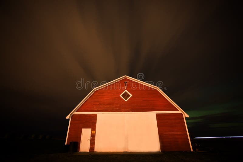 Rural Barn Night Photograhy Stock Photo - Image of tree, weather: 20117376