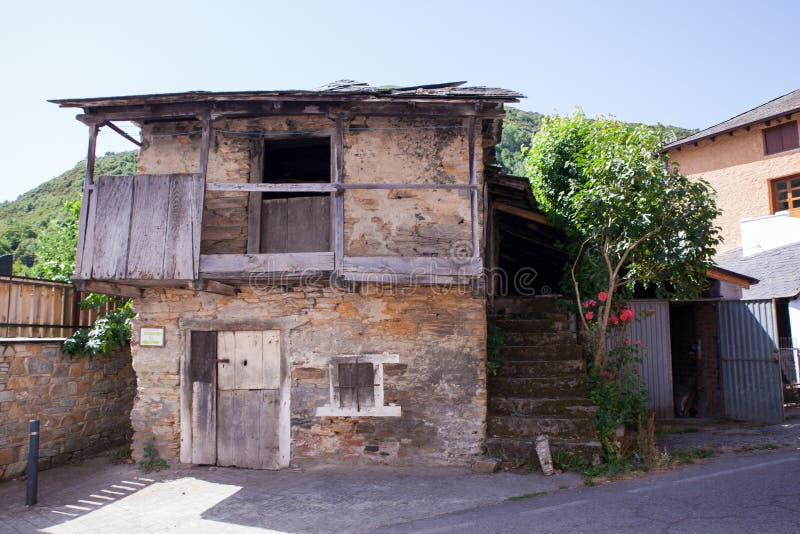 Rural House in the Spanish Town Stock Photo - Image of aged, doorway ...
