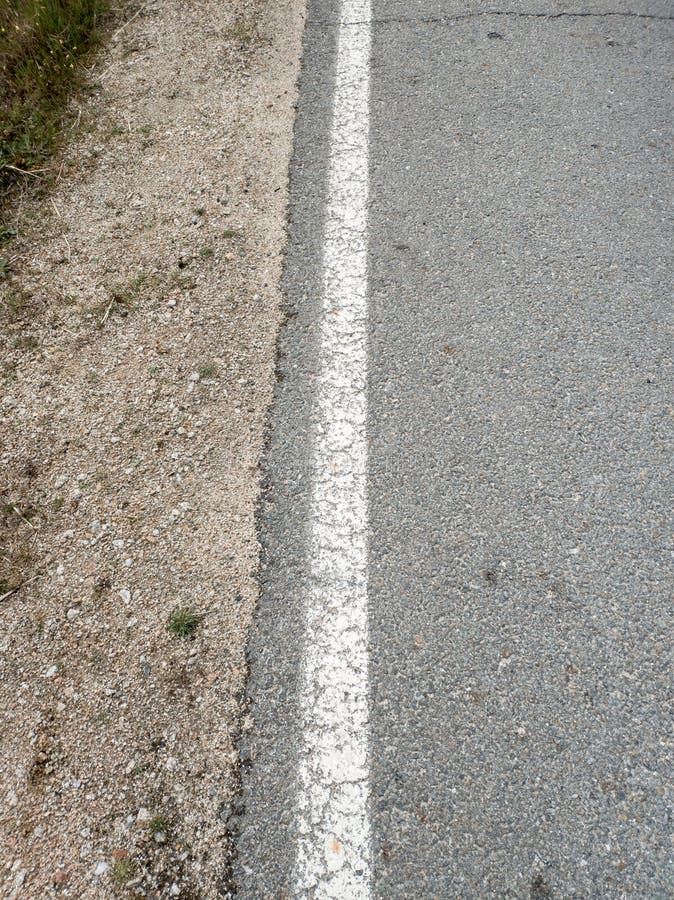 193 Continuous Lane Photos - Free & Royalty-Free Stock Photos from ...