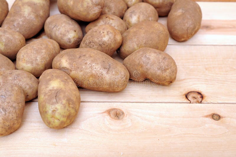 Six Russet Potato in a Nice Stack Ready for the Table Stock Photo ...