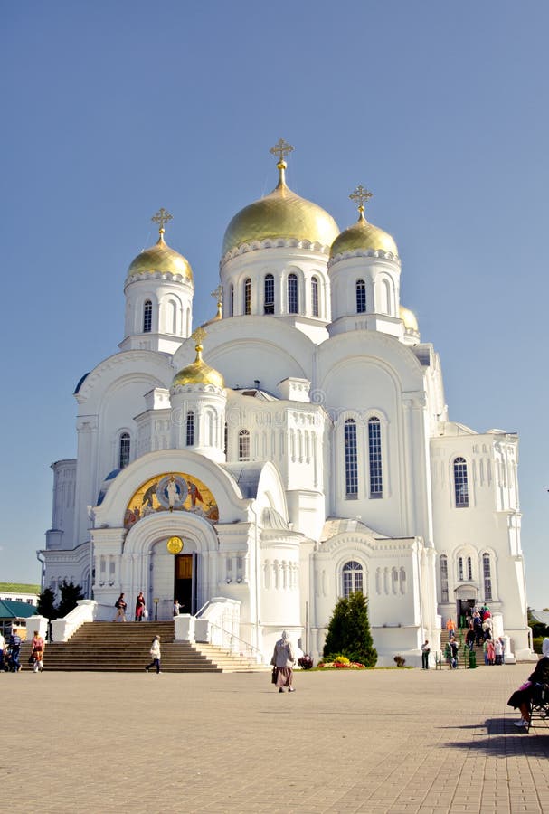 Russia, Diveevo, Transfiguration Cathedral In Holy Trinity Seraphim ...
