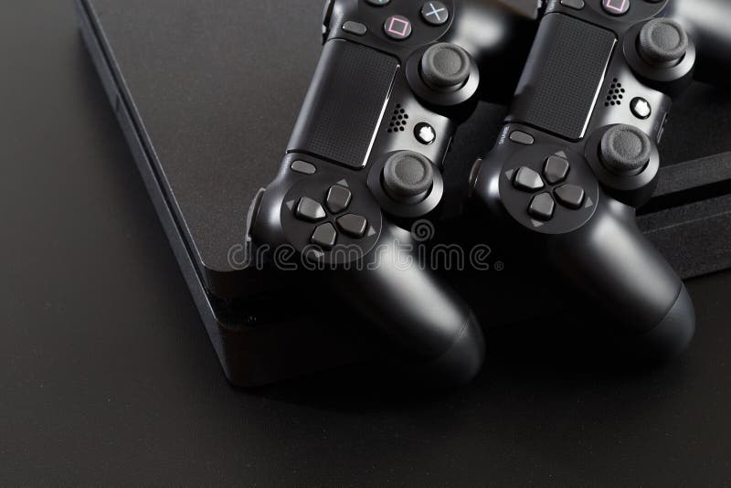 Russia, OKTOBER 24 2019: the New Sony Dualshock 4 with PlayStation 4 ...