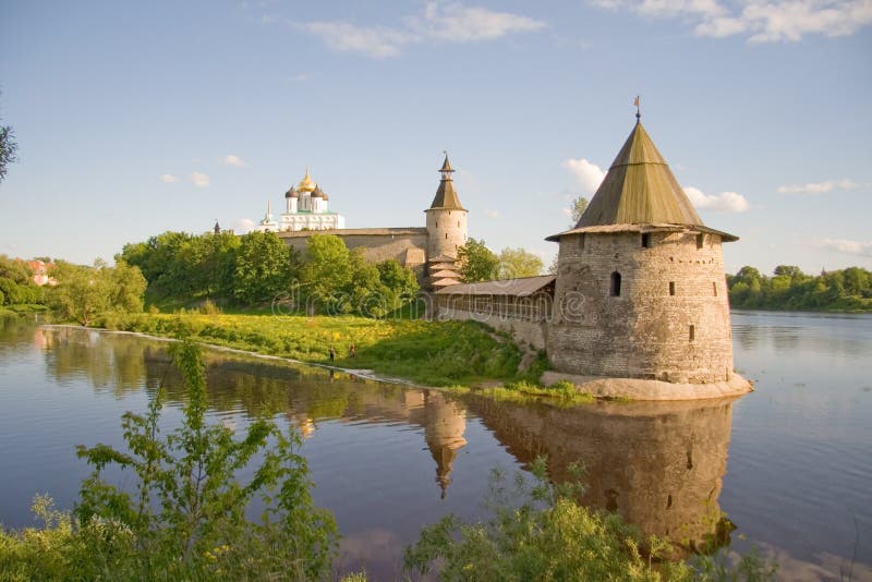Russia. Pskov Kremlin (Krom) Stock Photo - Image of pskov, citadel: 9847424