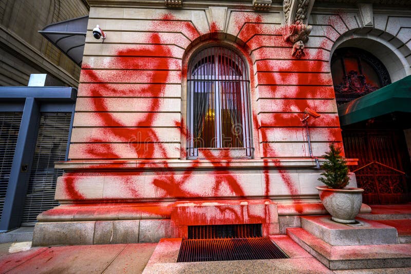 Russian Consulate in NYC Painted Red Editorial Photo - Image of sawages ...