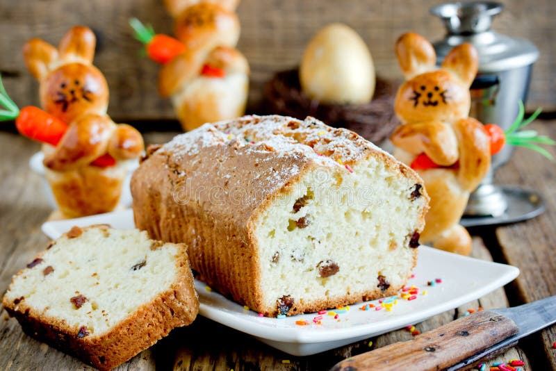 Easter Cake Kulich Paska, Traditional Russian Easter Sweet Bread Stock ...