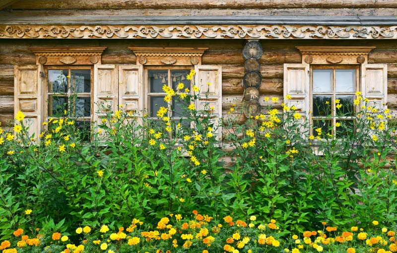 Russian log house stock image. Image of russia, wooden - 17509513