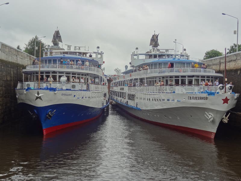 Russian Passenger Cruise Ship Editorial Photo - Image of passenger ...