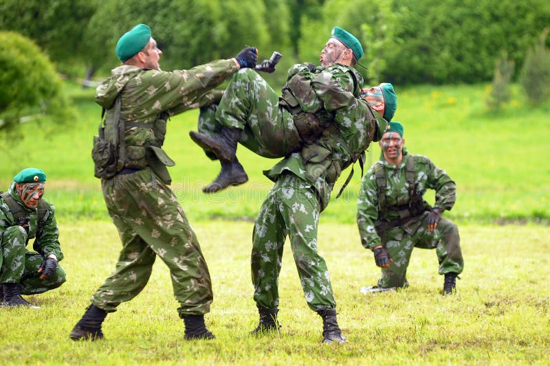 Russian Soldiers on the Demonstration Exercises Editorial Photography ...