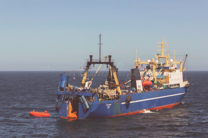 Big Trawler in Atlantic Ocean Editorial Photo - Image of fishing ...