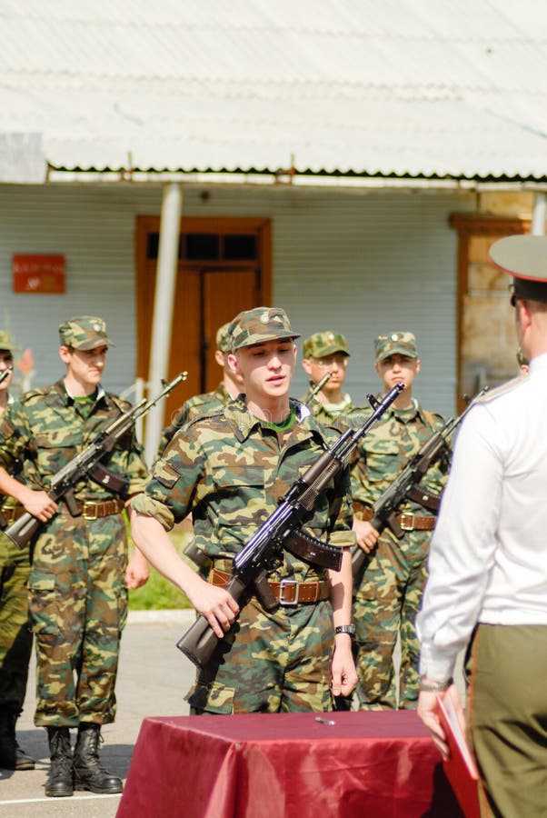 Russisch leger redactionele stock afbeelding. Afbeelding bestaande uit ...